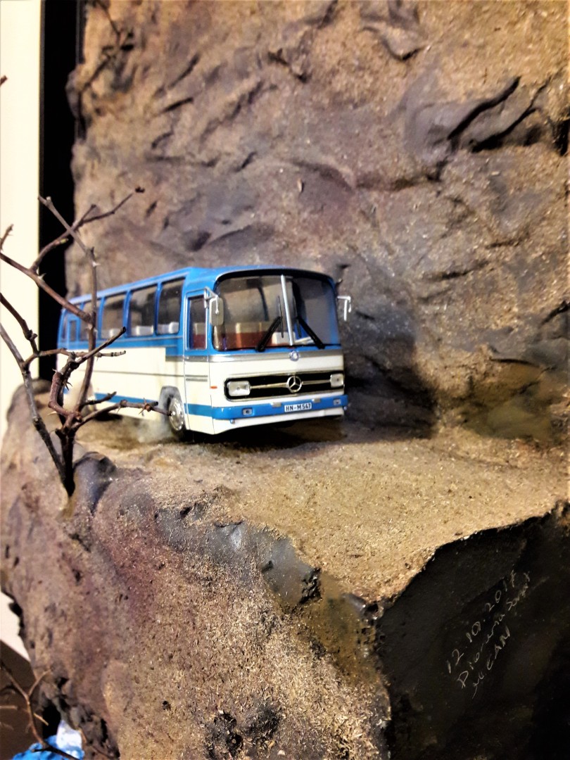 Mercedes-Benz O302 1 | Diorama Sanat
