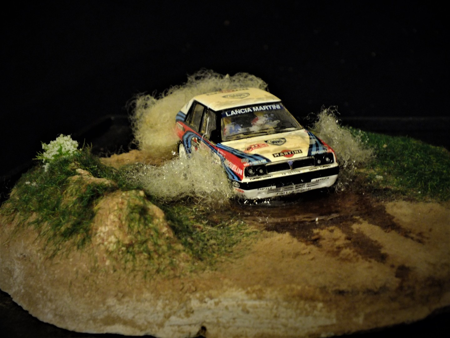 Bruno Saby ve Lancia Delta HF 4WD WRC 5 | Diorama Sanat